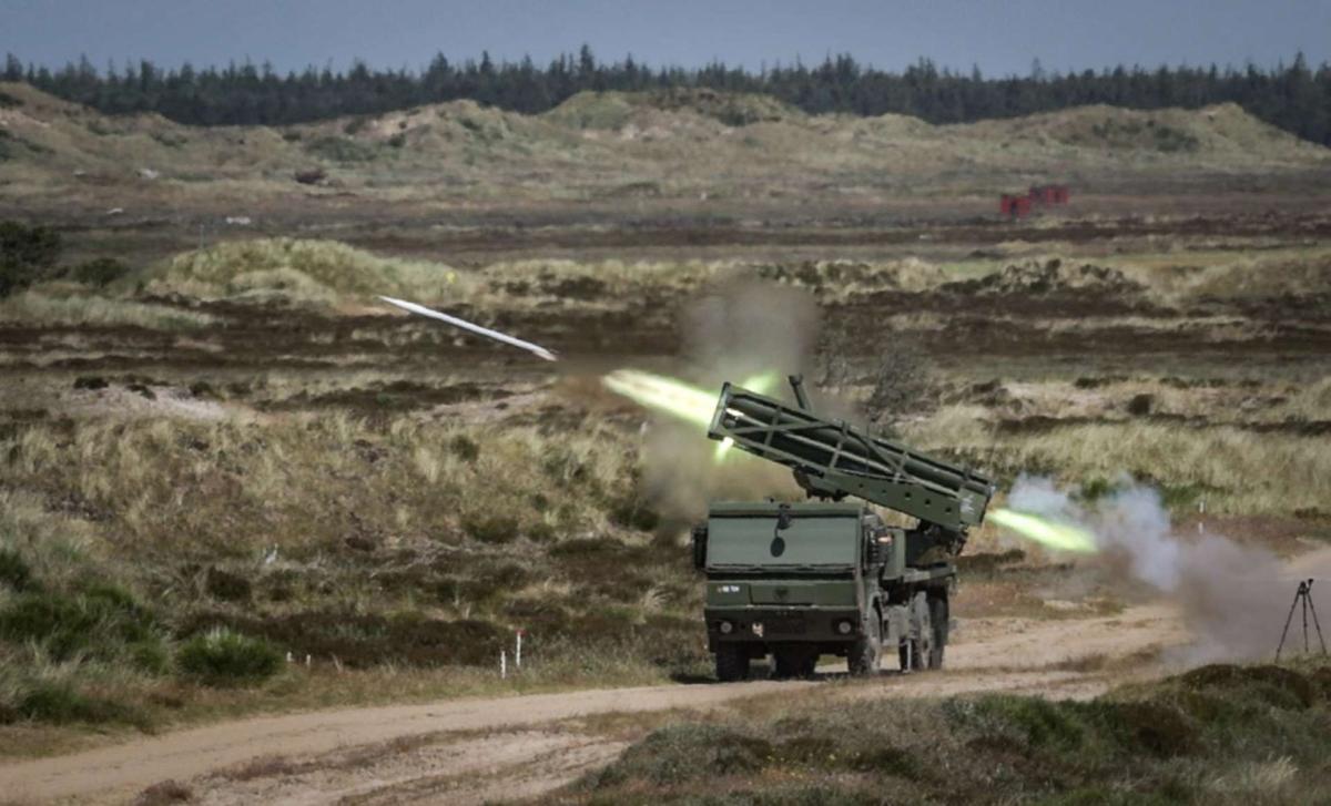 Дания проводит первое испытание израильской РСЗО PULS и продолжит ...